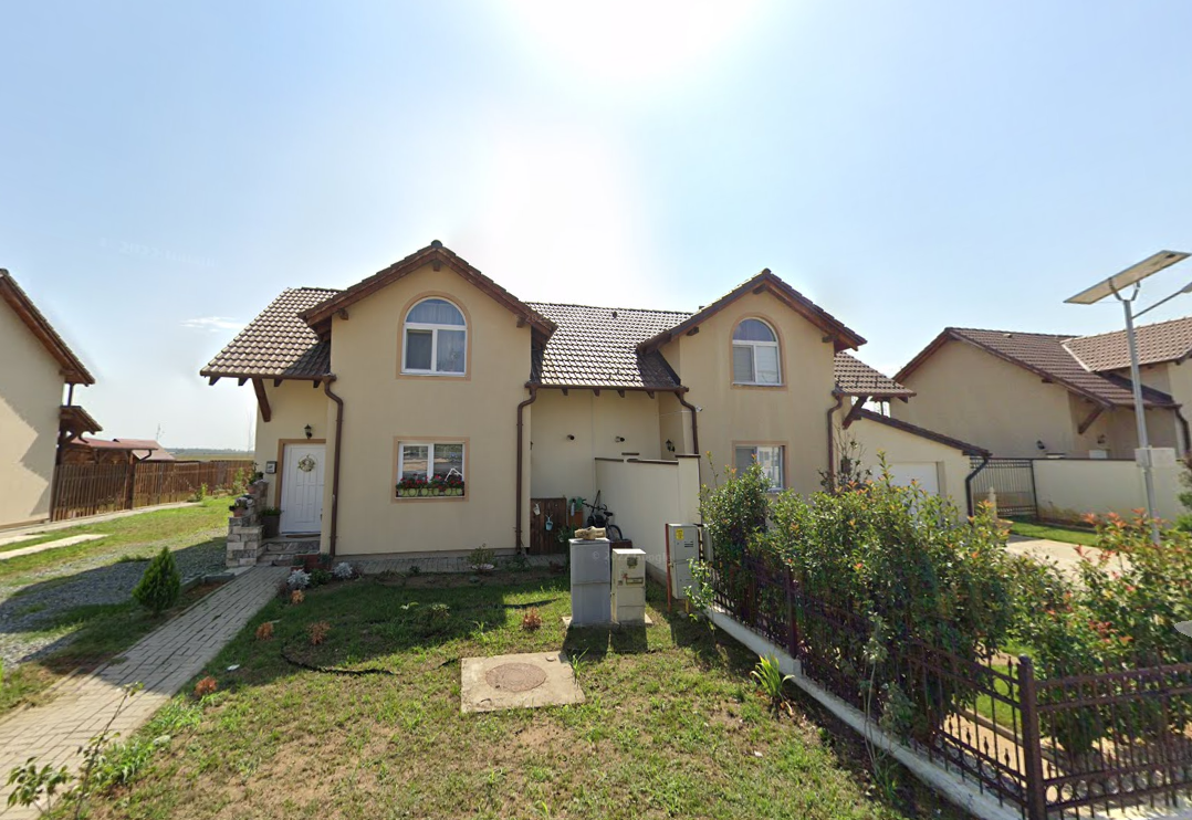 Casa de locuit si teren in suprafata de 250 mp situata in loc ...